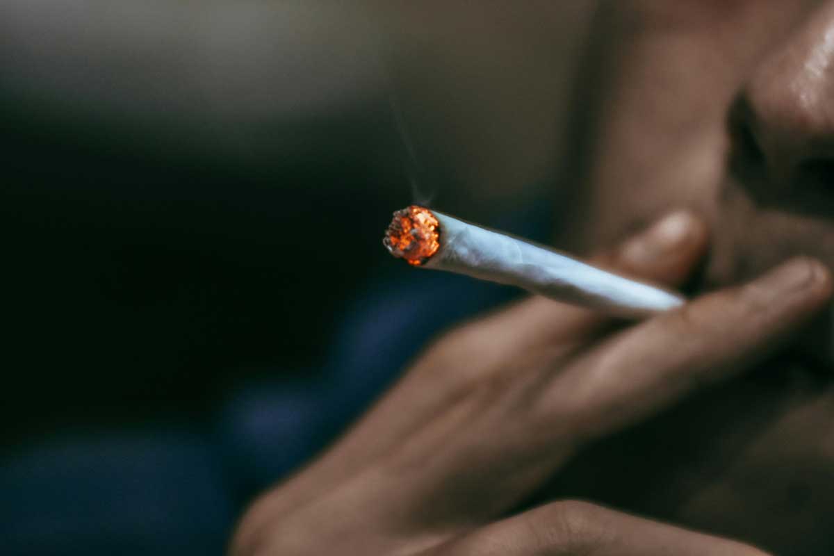 Do Cigarettes Expire? | Cloud Chaserz Smoke Shop - Country Village