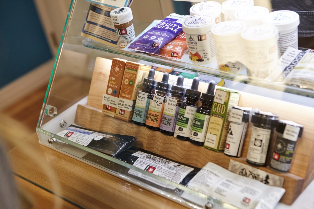 Is Cbd Good For Anxiety? | Cloud Chaserz Smoke Shop Owasso, Vape Store ...